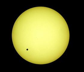 Venus provoca un eclipse; ocurre dos veces por siglo – Tecnología Hecha ...